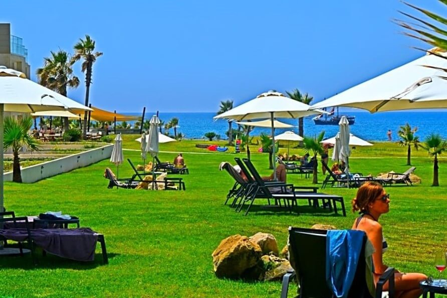 Amphora Hotel And Suites